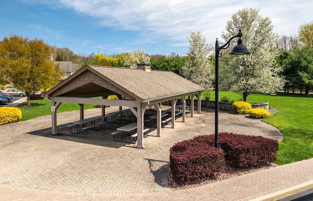 Warwick NY Liberty Green - Devon Management